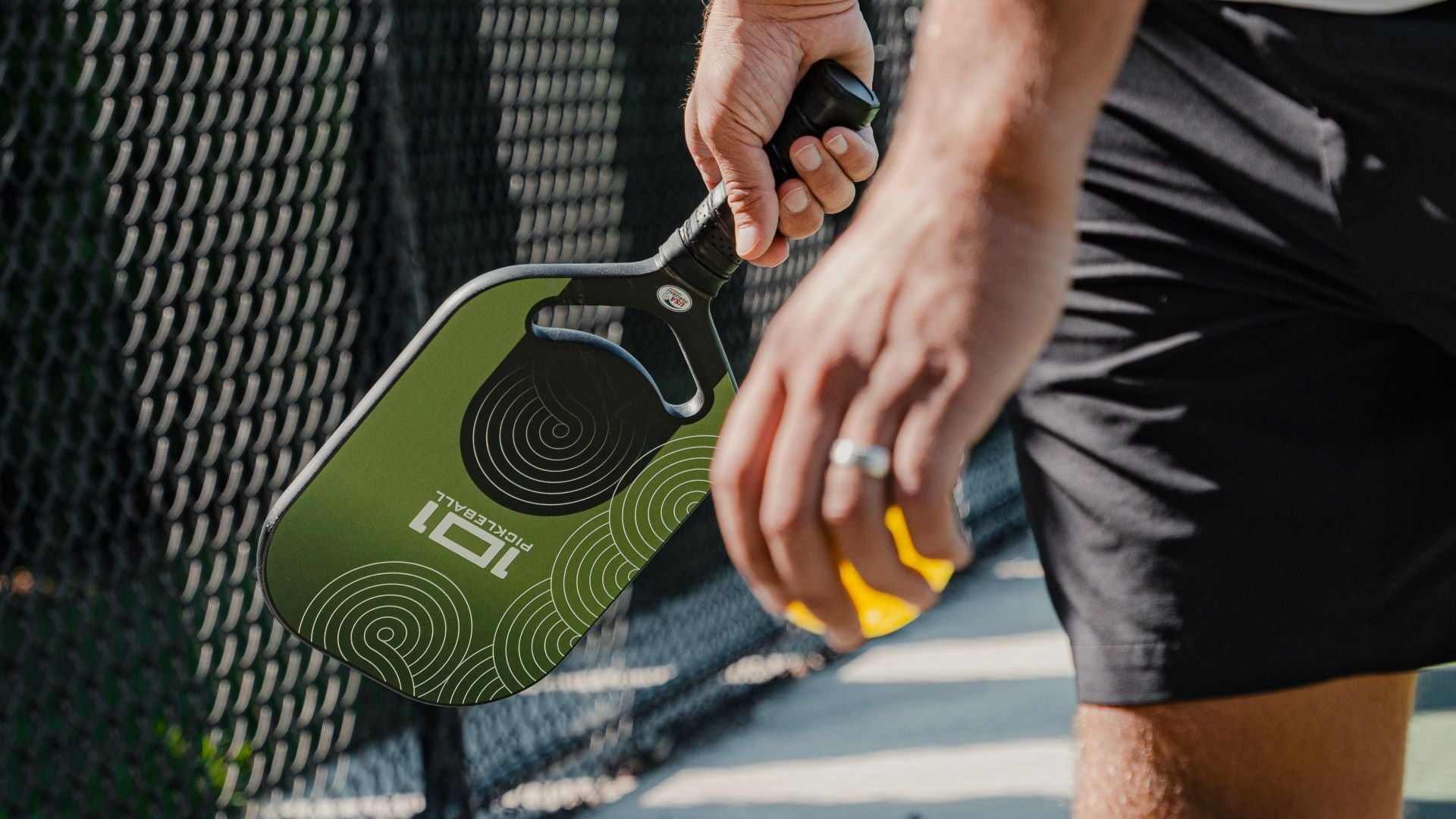 101 Pickleball - Zen Control Florek Carbon Fiber Pickleball Paddle